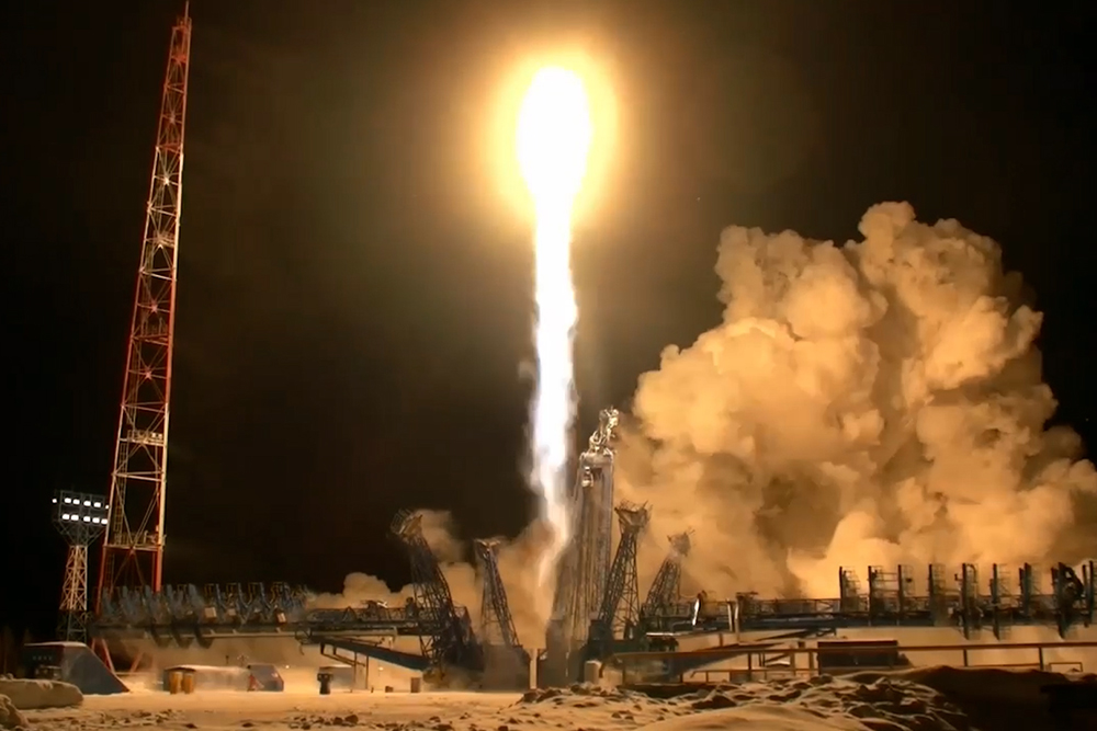 Появилось видео запуска "Союза 2.1а" с космодрома "Плесецк"