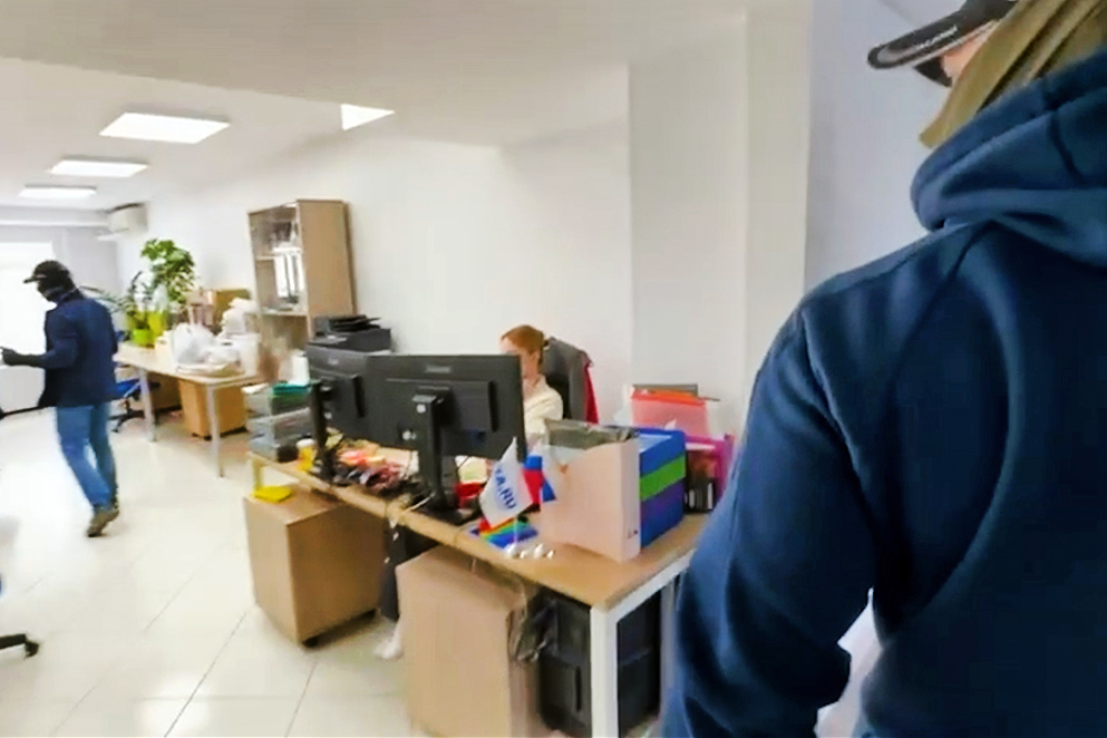 На компьютерах URA.RU нашли подтверждение покупки оперативных сводок